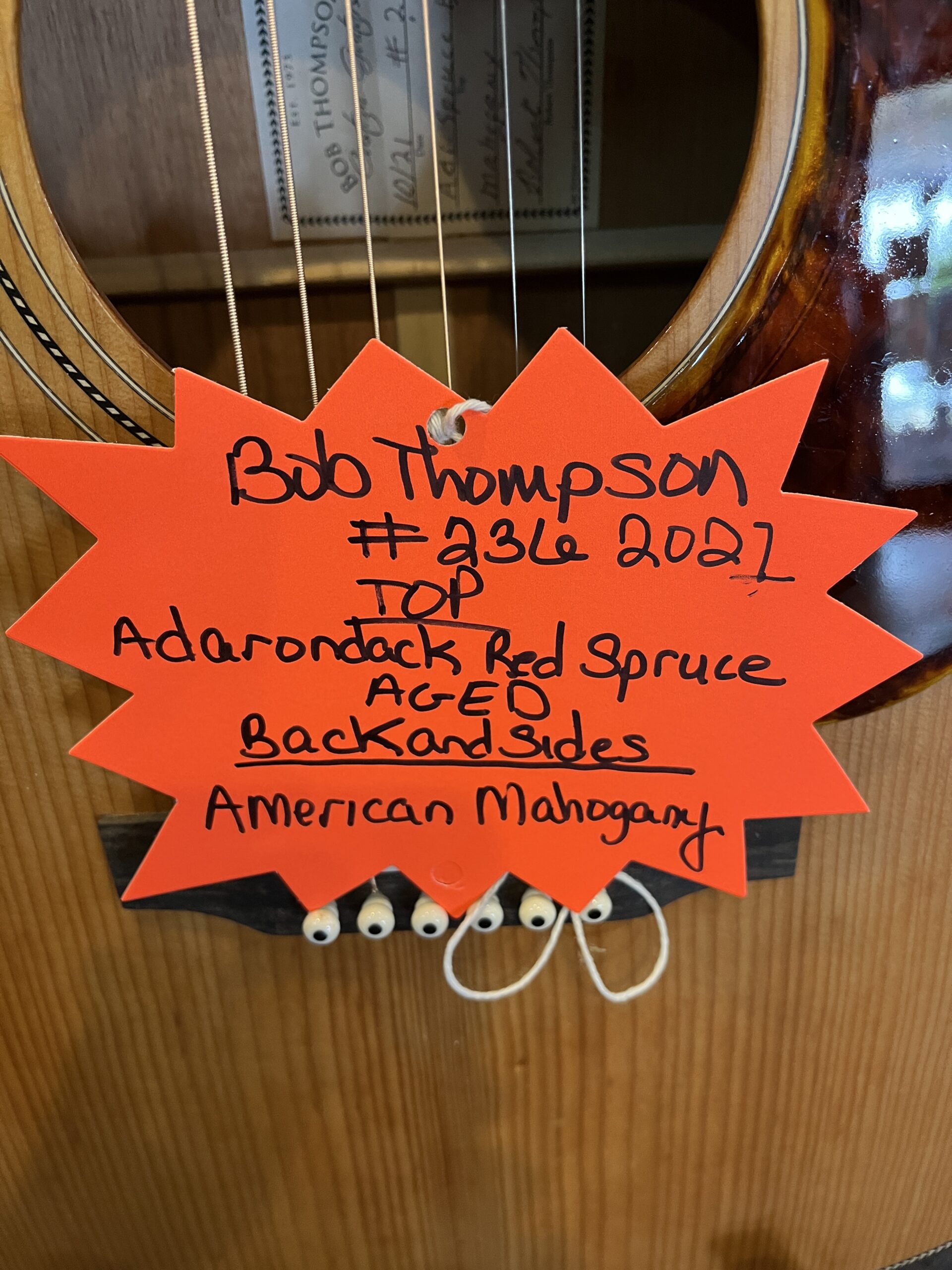 Bob Thompson Guitars – The Jubilee Music Store